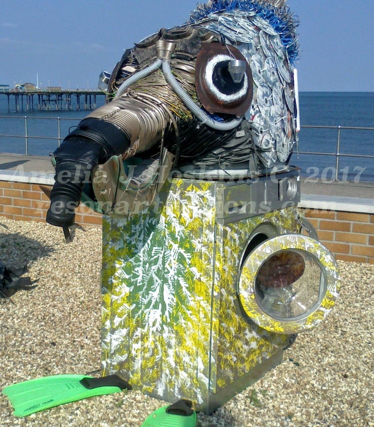 Recycled Plastic Sculptures – RESONANT VISIONS